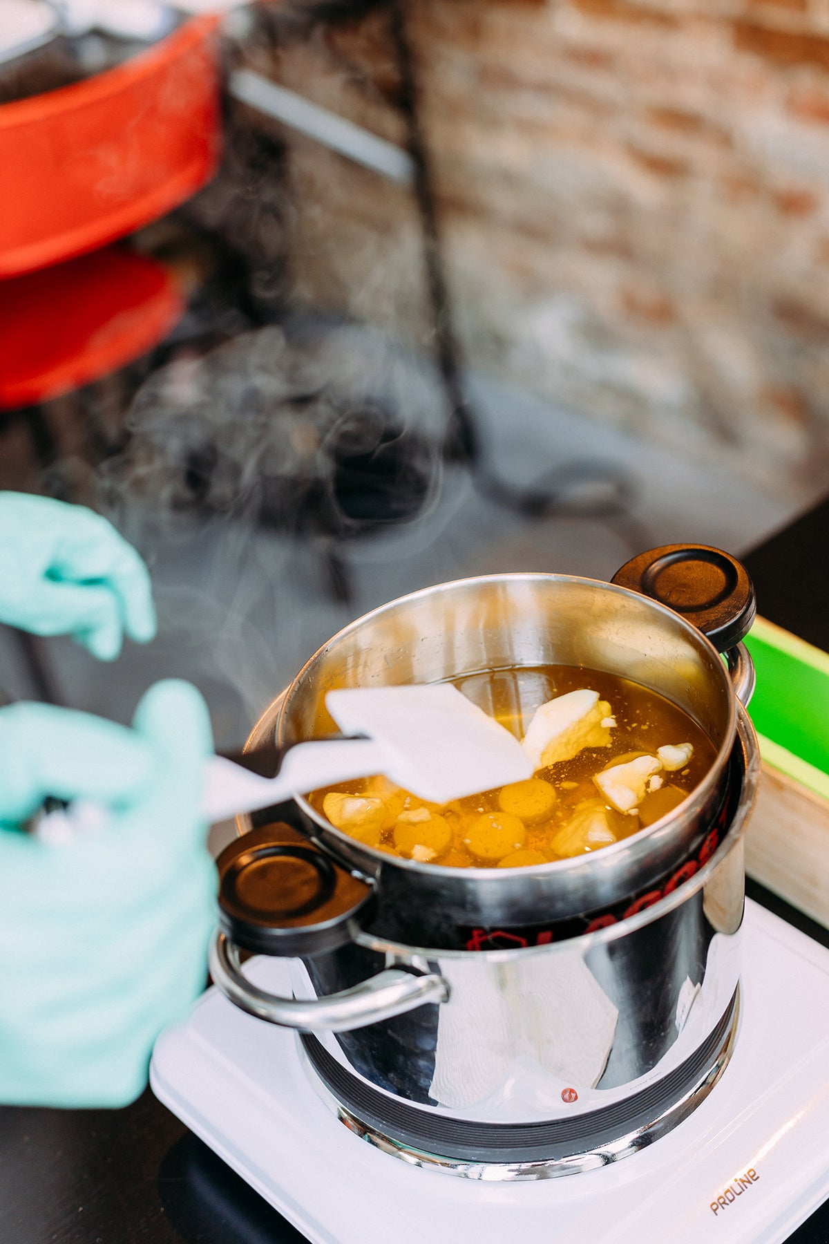 Workshop zeep maken - Atelier smeer - 13 mei 2026 - uitverkocht – SMEER